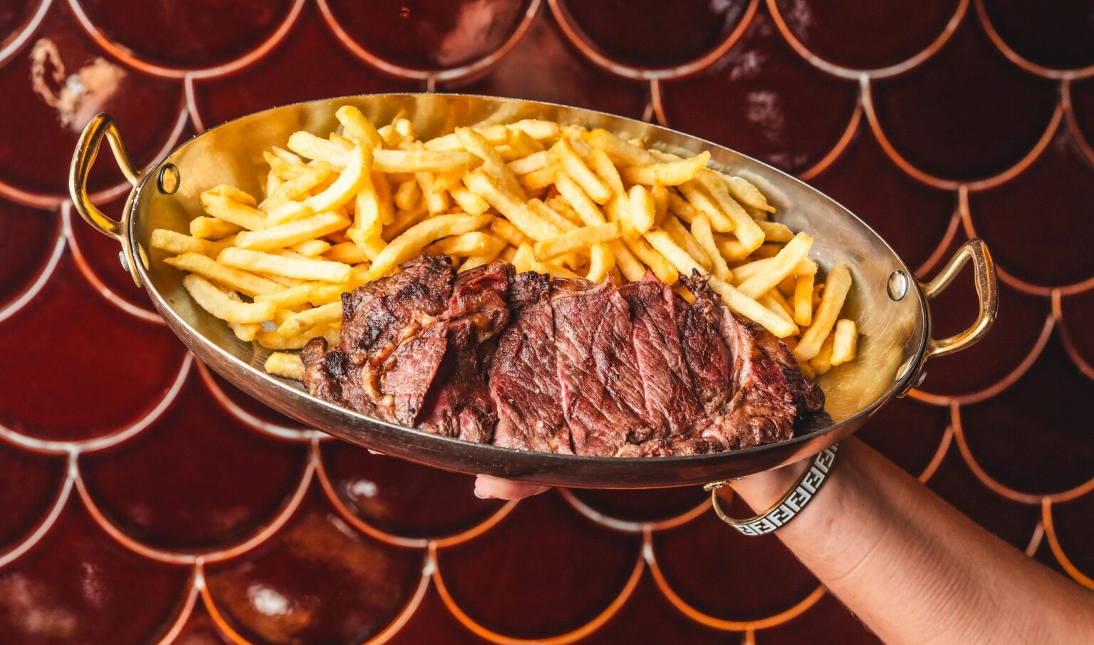 Black Angus, the restaurant that elevates meat in Paris